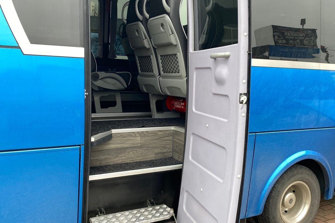 Iveco Cuby C70 Tourist Line HD 35+1+1 - Auto-CUBY