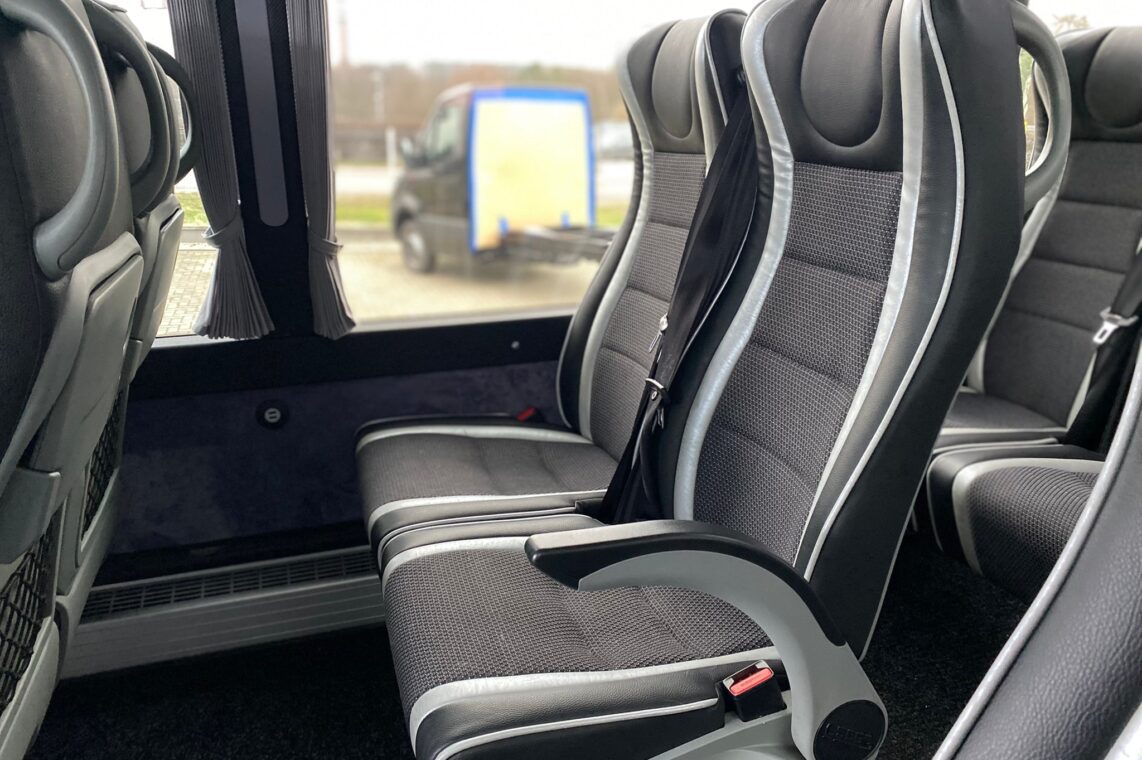 Iveco Cuby C70 Tourist Line HD 35+1+1 - Auto-CUBY